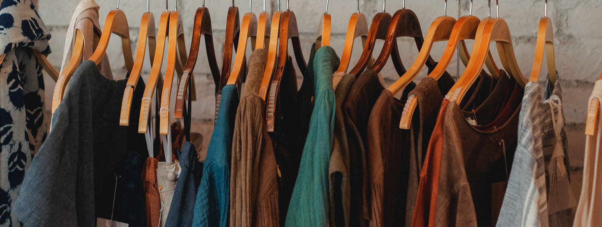 Contact | Country Clipper